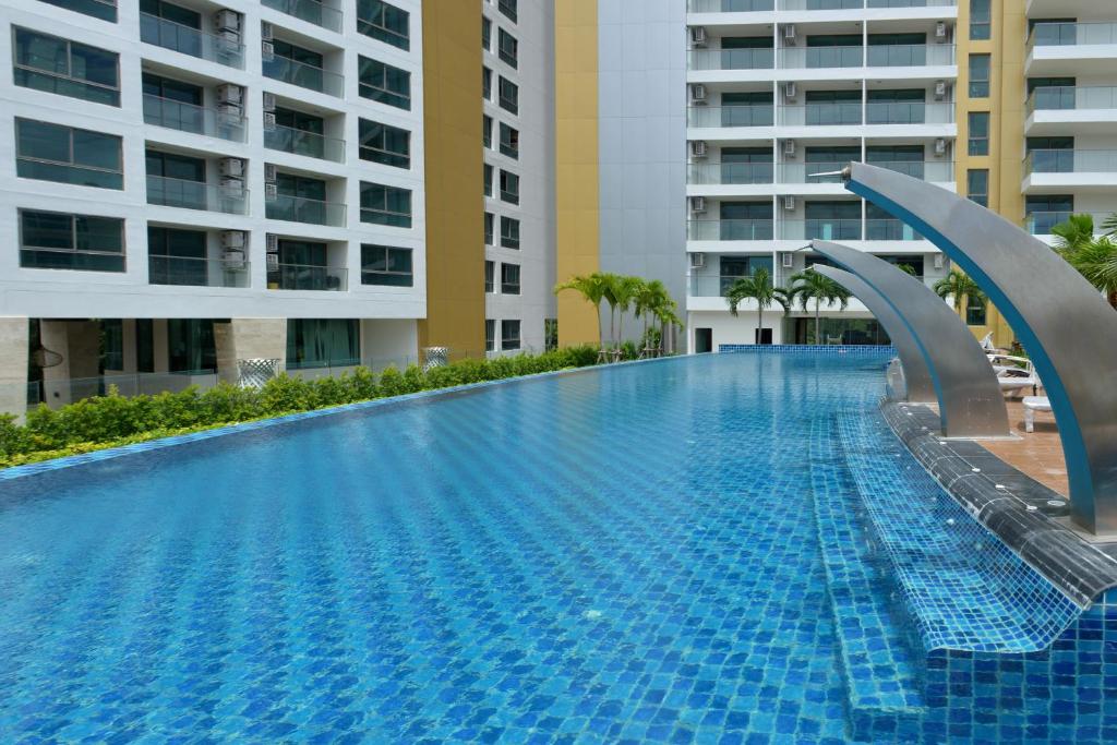 The Peak Towers Pattaya, Pattaya | 2024 Updated Prices, Deals