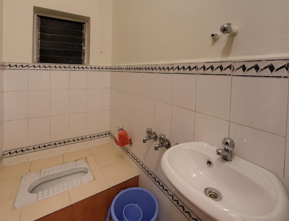 Hotel Parag Deluxe Kolhapur from $14 - Book Now