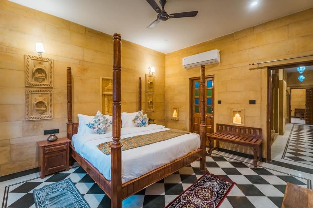 Hotel Vintage Haveli, Jaisalmer from $17 - Book Now