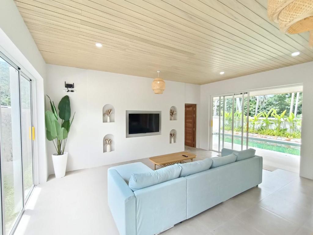 Tropical & Luxurious Pool Villa, Amphoe Koksamui from $21