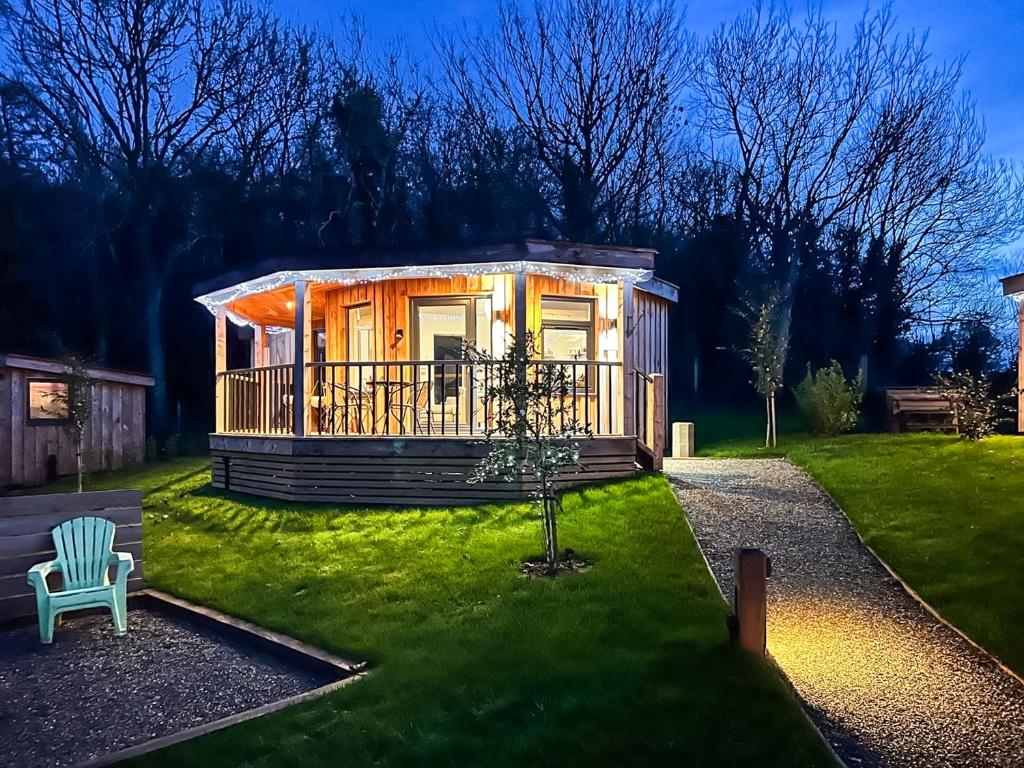 The Rabbit Hole - Uk50123, Bodelwyddan from £42pp - Book Now