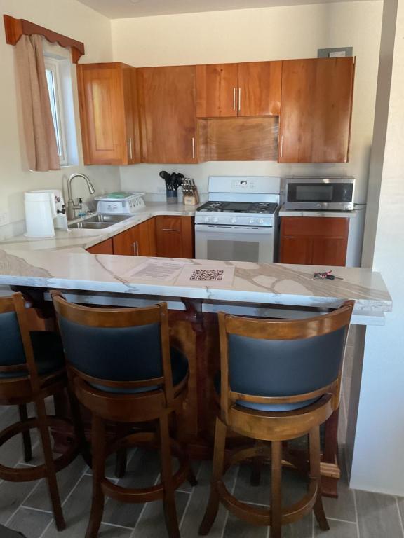 From $40pp - Hidden Treasure Vacation Home Bayview Sunset Villa, Belize ...