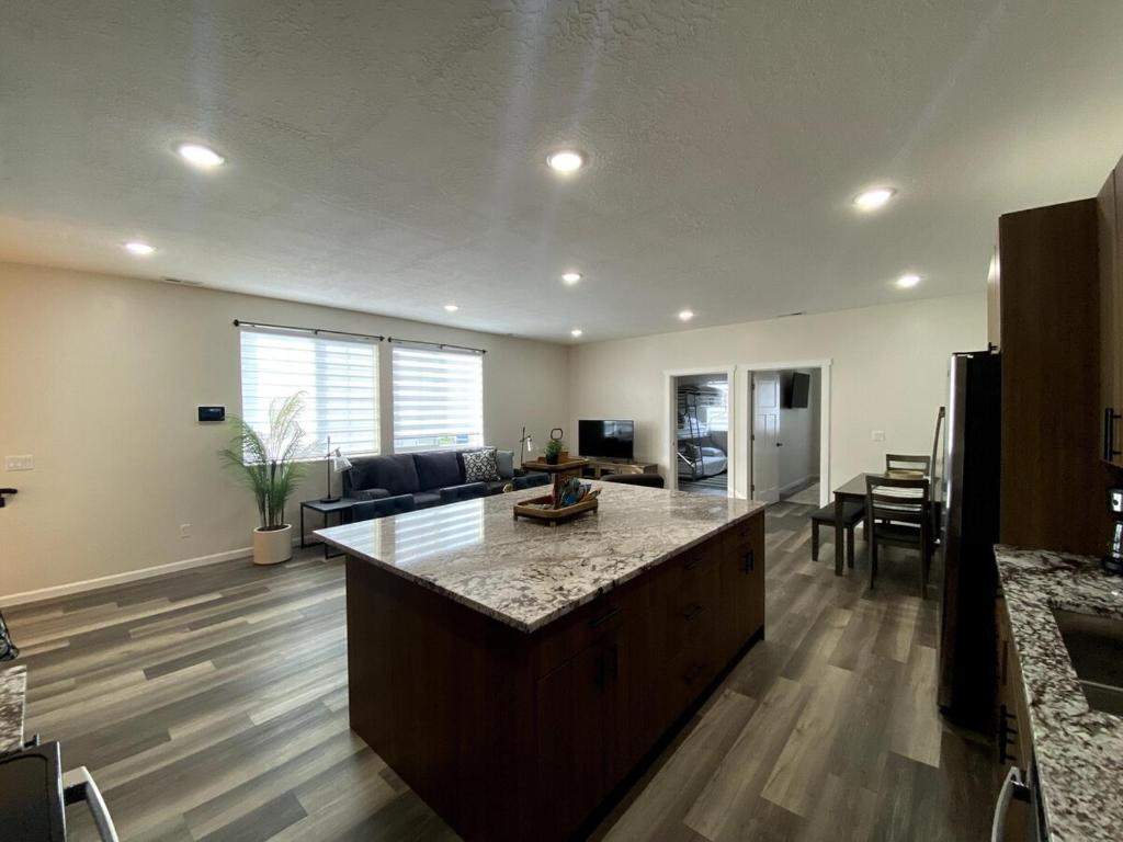 Newly Built 3 Bed 2 Bath House, Evanston, WY from $53pp - Book Now