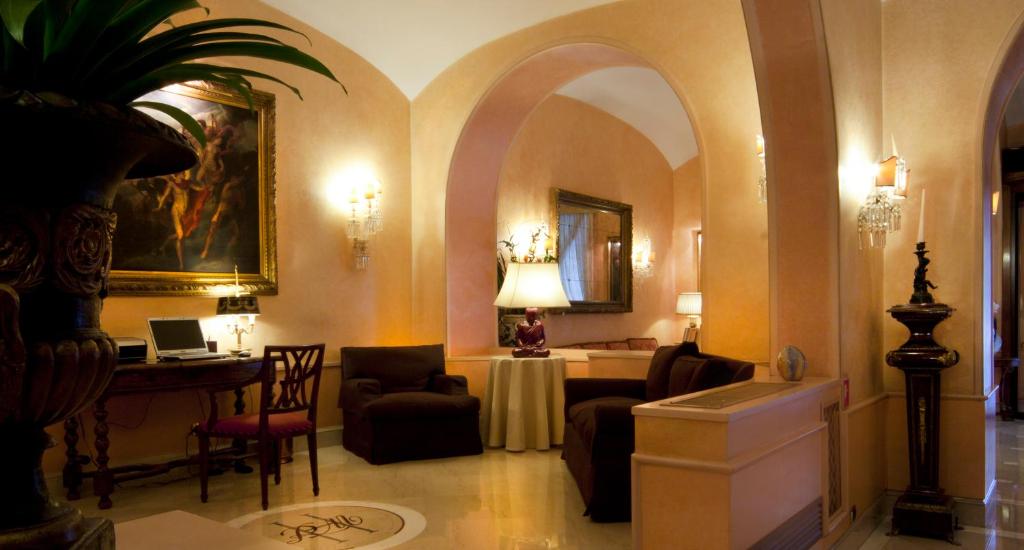 MARCELLA ROYAL HOTEL – ROOFTOP GARDEN, Rome | 2024 Updated Prices, Deals