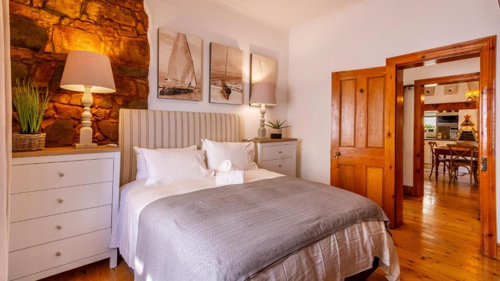 59 Marine Hermanus from $29 - Book Now