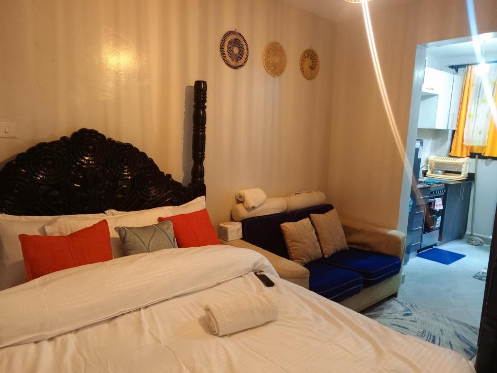 From $10 - Studio Apartment with Pool Near New Kitisuru - Arc II ...