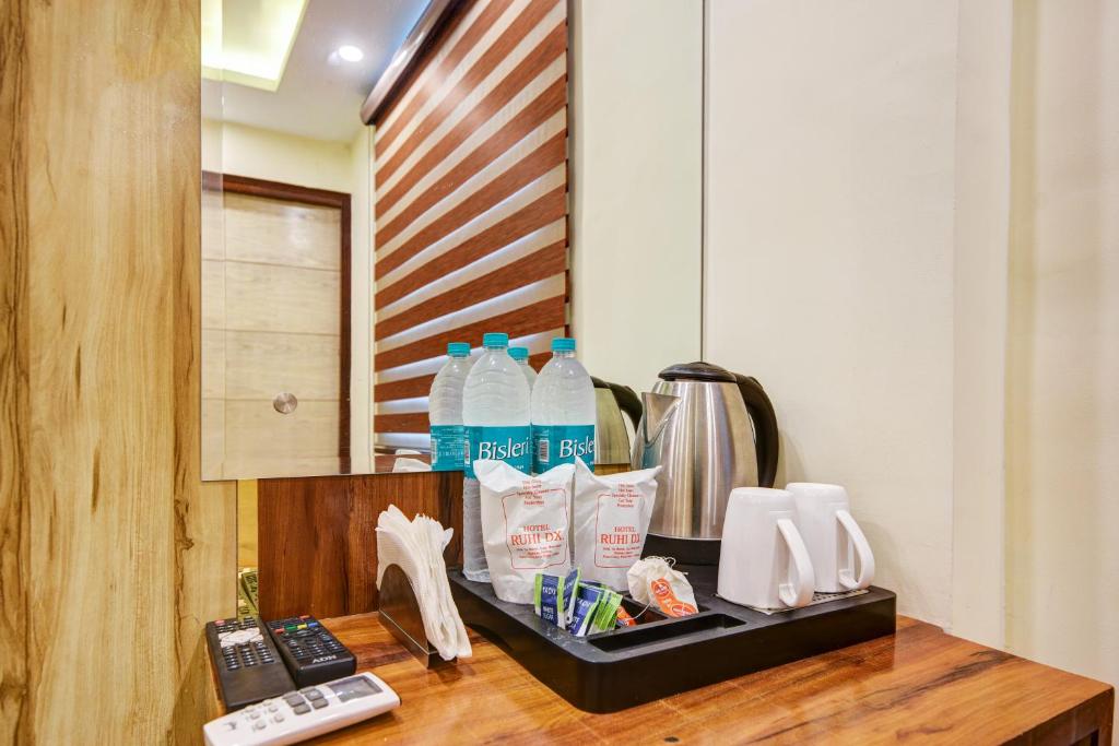 Hotel Ruhi Dx, New Delhi from $17 - Book Now