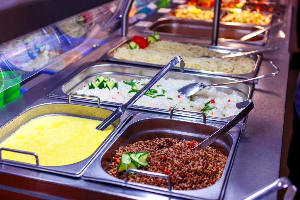 New Tengiz Camp Hotel - Deals, Photos & Reviews