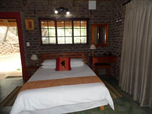 Best Price on Sunset Creek Game Lodge in Nelspruit + Reviews!