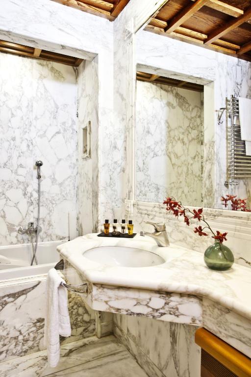 Hotel Valadier, Rome | 2024 Updated Prices, Deals