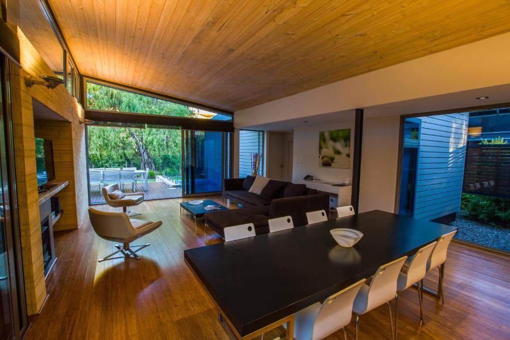 Aqua Resort Busselton, Vasse | 2024 Updated Prices, Deals