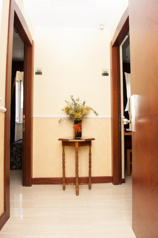 Windrose Hotel, Rome | 2024 Updated Prices, Deals