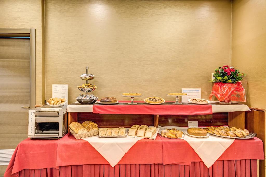 Augusta Lucilla Palace Hotel, Rome | 2024 Updated Prices, Deals