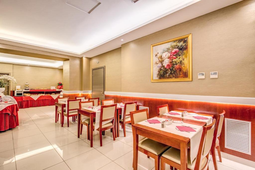 Augusta Lucilla Palace Hotel, Rome | 2024 Updated Prices, Deals