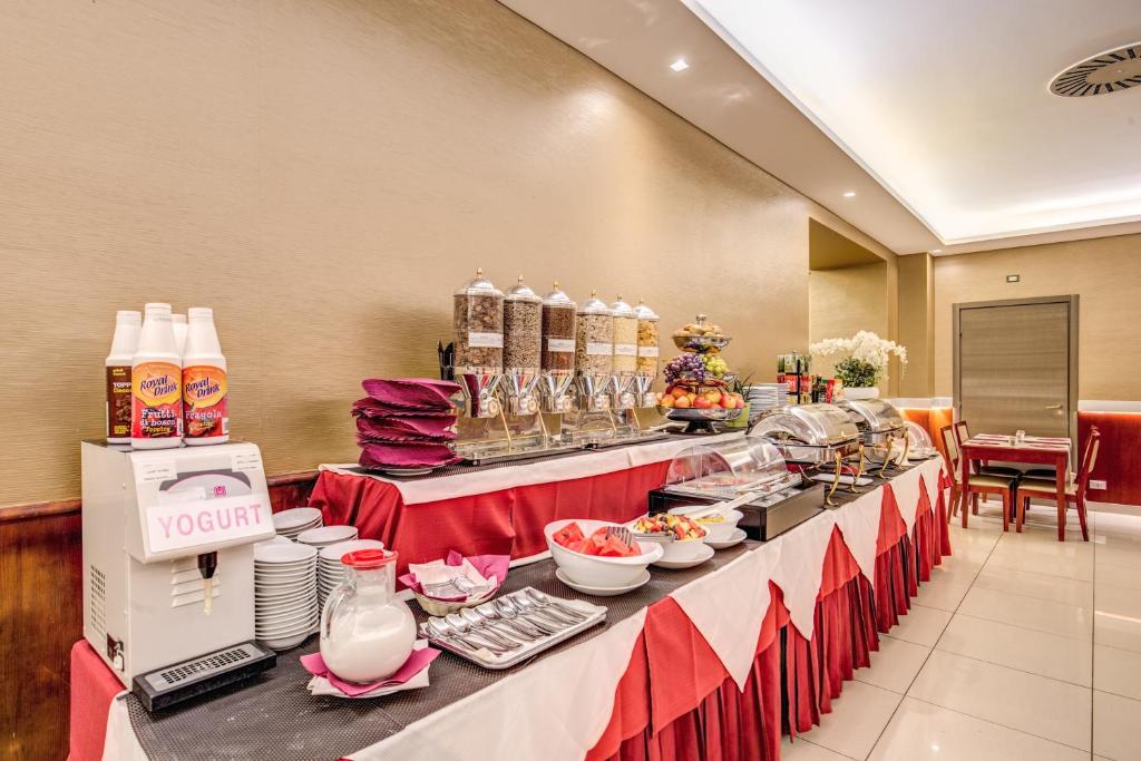 Augusta Lucilla Palace Hotel, Rome | 2025 Updated Prices, Deals