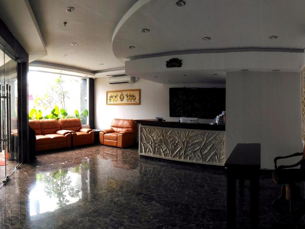 Grand Puri Saron Hotel Malioboro, Yogyakarta | 2024 Updated Prices, Deals
