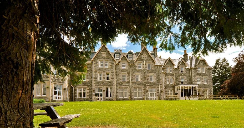 Best Price on Ben Wyvis Hotel in Strathpeffer + Reviews!