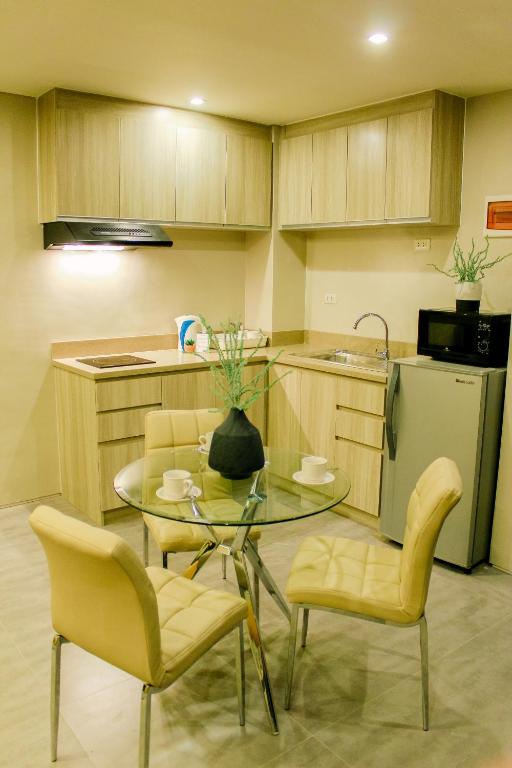 Mabolo Royal Hotel, Cebu | 2024 Updated Prices, Deals