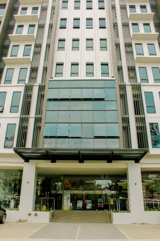 Mabolo Royal Hotel, Cebu | 2025 Updated Prices, Deals