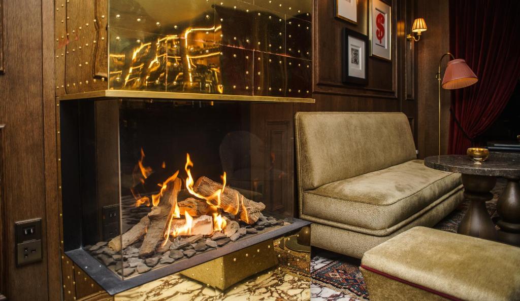 Mimi's Hotel Soho, London | 2024 Updated Prices, Deals