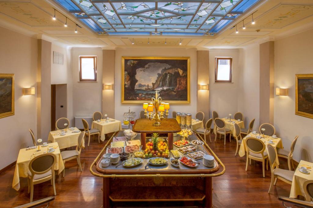 Hotel La Residenza, Rome | 2024 Updated Prices, Deals