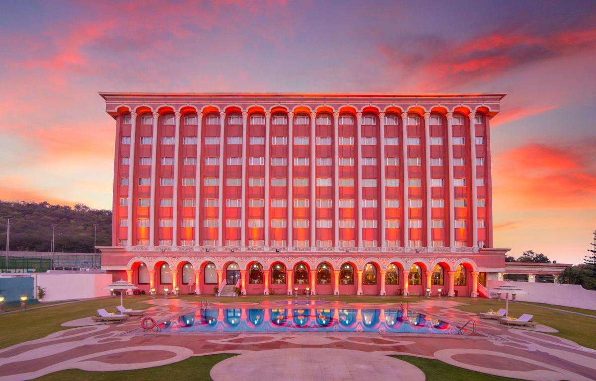 Hotels In Ramoji Film City | Book from 6 Stay Options @Best Price