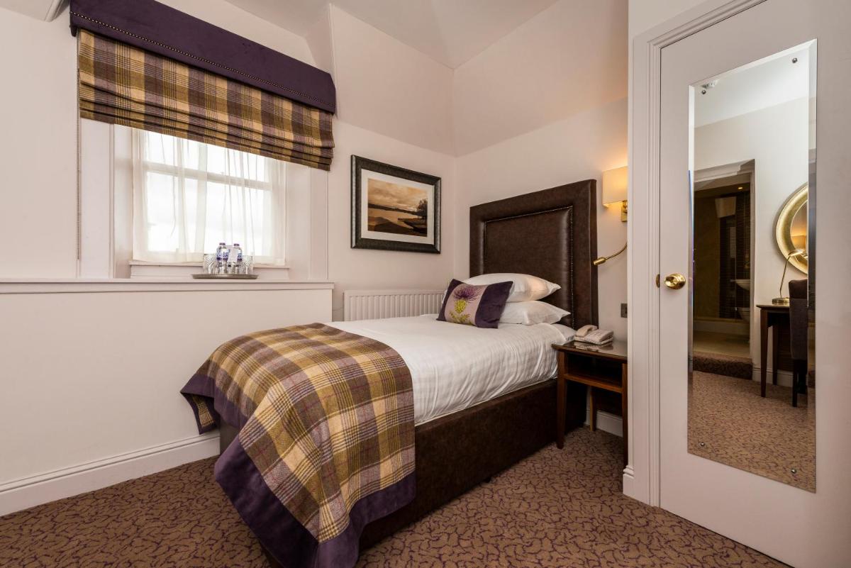 Macdonald Inchyra Hotel & Spa in Edinburgh - Trabber Hotels