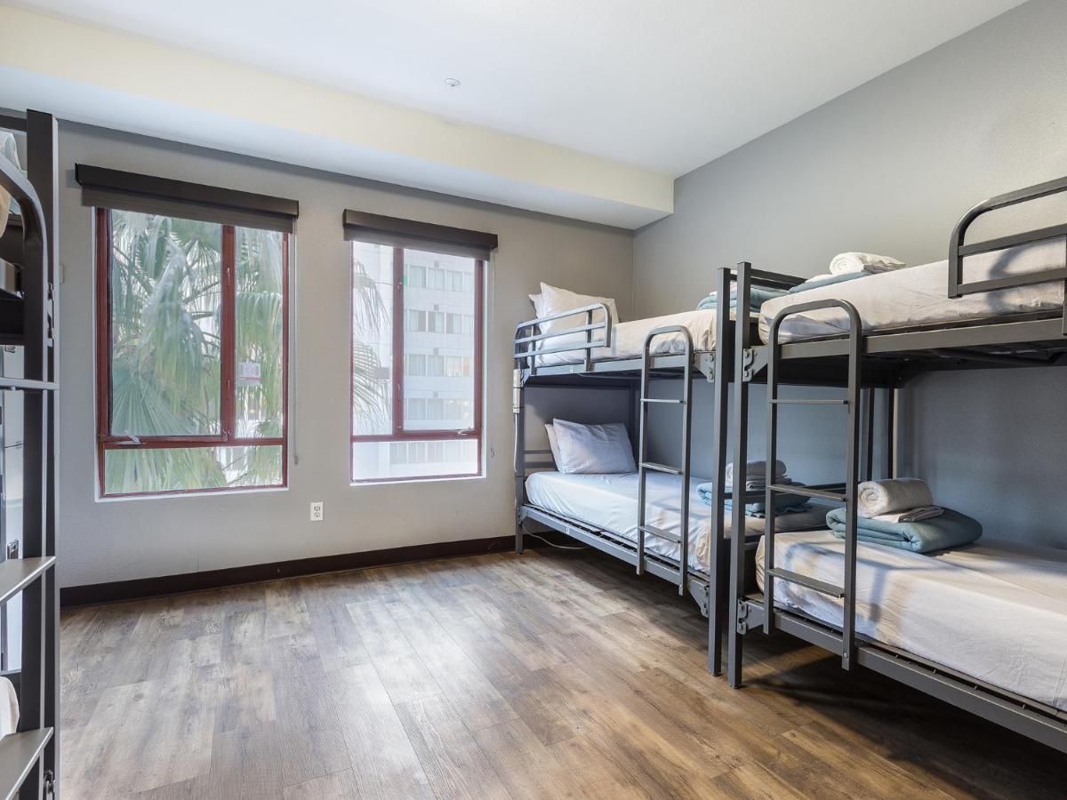 25 Best Hostels In Los Angeles (2023)