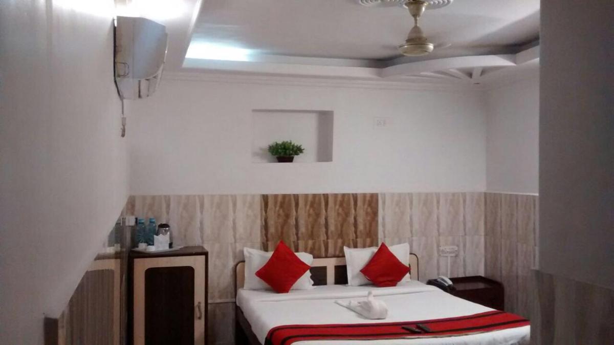 THE BANQUET, Howrah | Photos, Reviews & Deals @Holidify