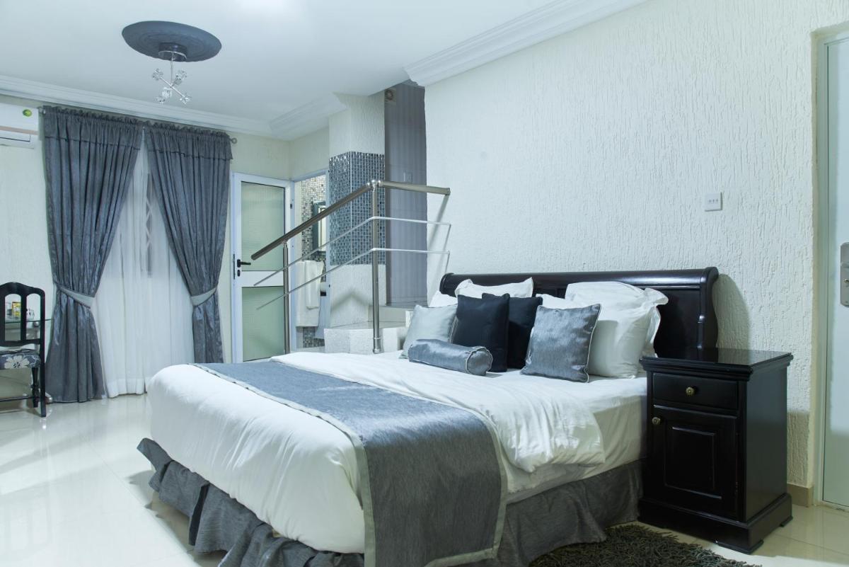 The Ritzz Exclusive Guest House in Accra from 73 € - Trabber Hotels
