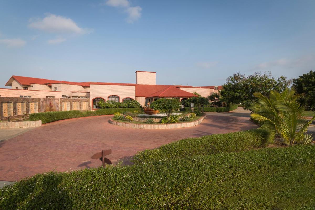 5 Resorts In Bhuj