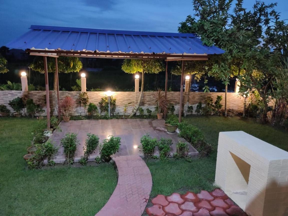 Lighthouse at Diamond Harbour, Raichak| Lighthouse at Diamond Harbour ...