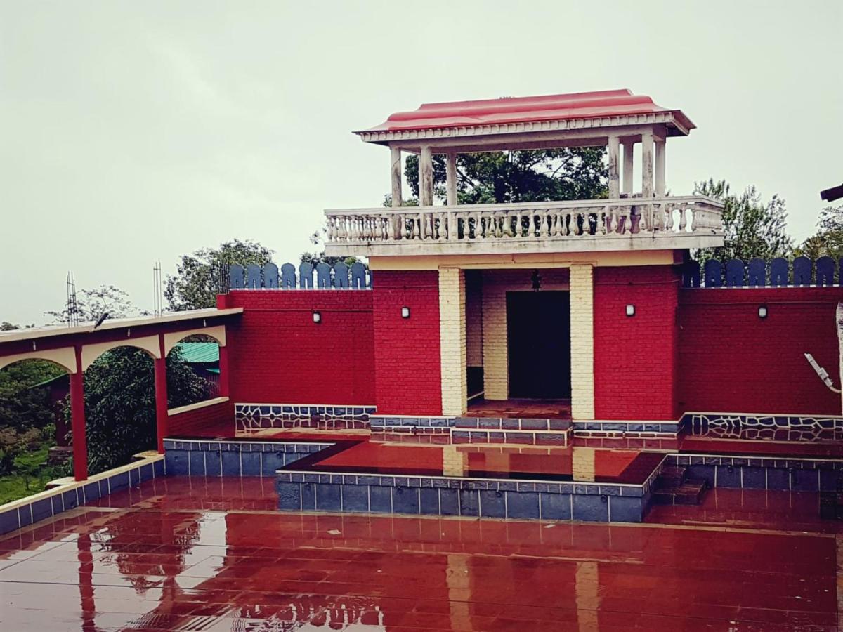 23 Resorts In Satara