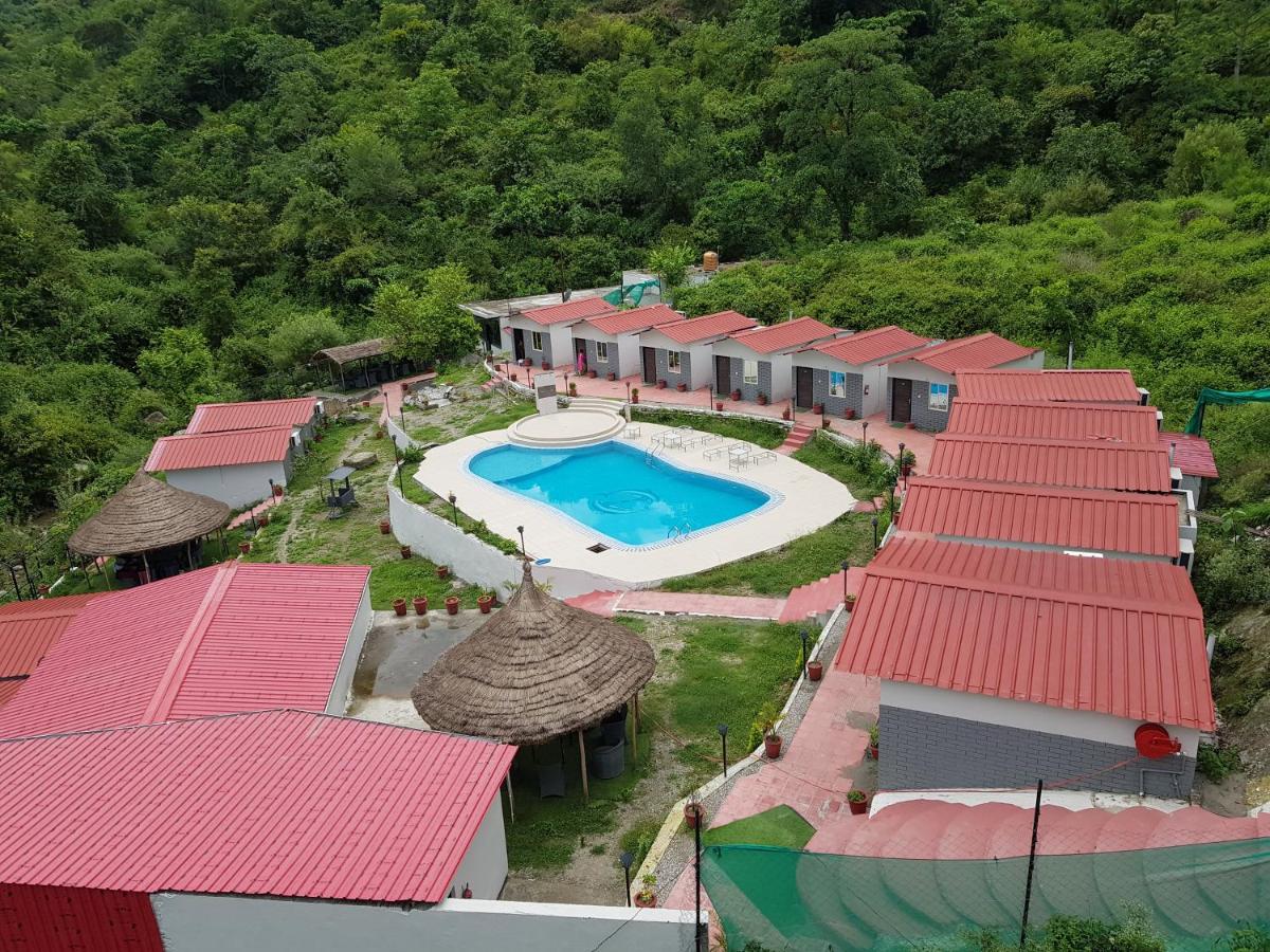 14 Resorts in Rishikesh with Swimming pool