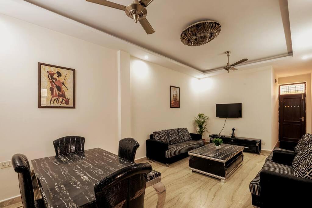 Hotels Near Rajouri Garden | Book from 30 Stay Options @Best Price