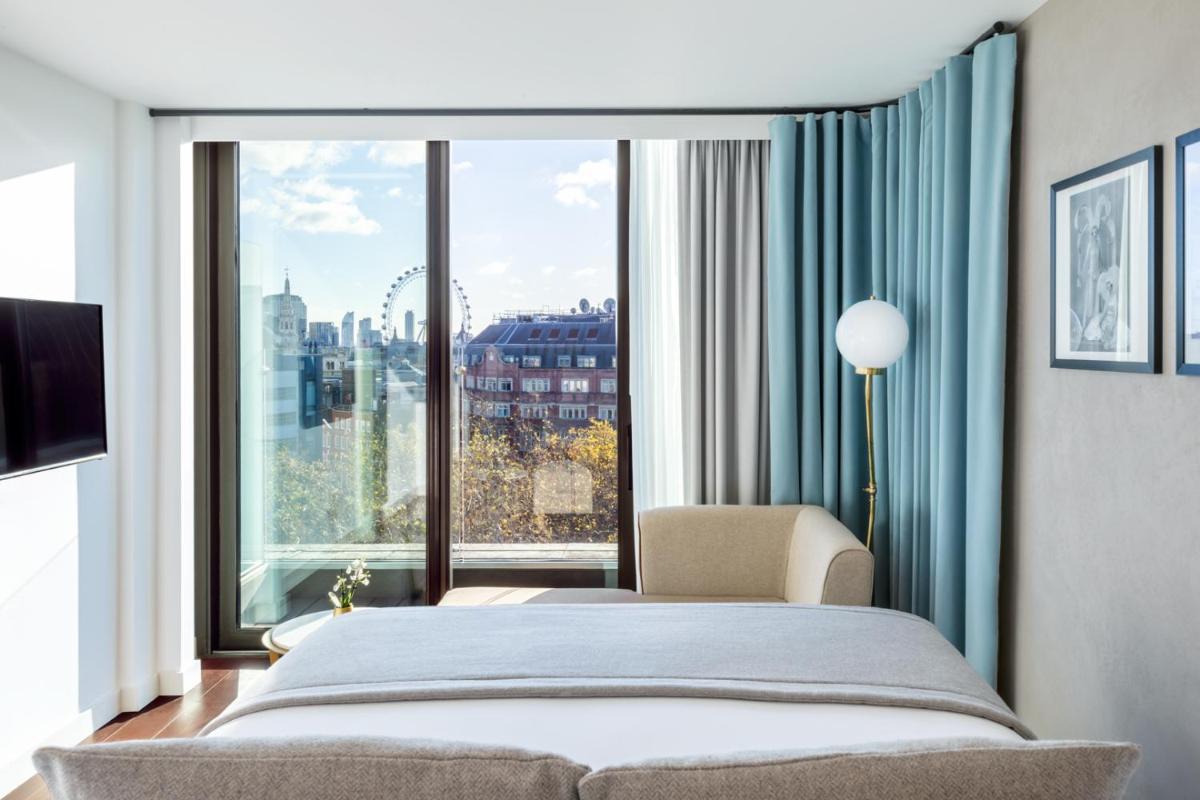 Hotel Indigo - London - 1 Leicester Square, an IHG Hotel, London ...