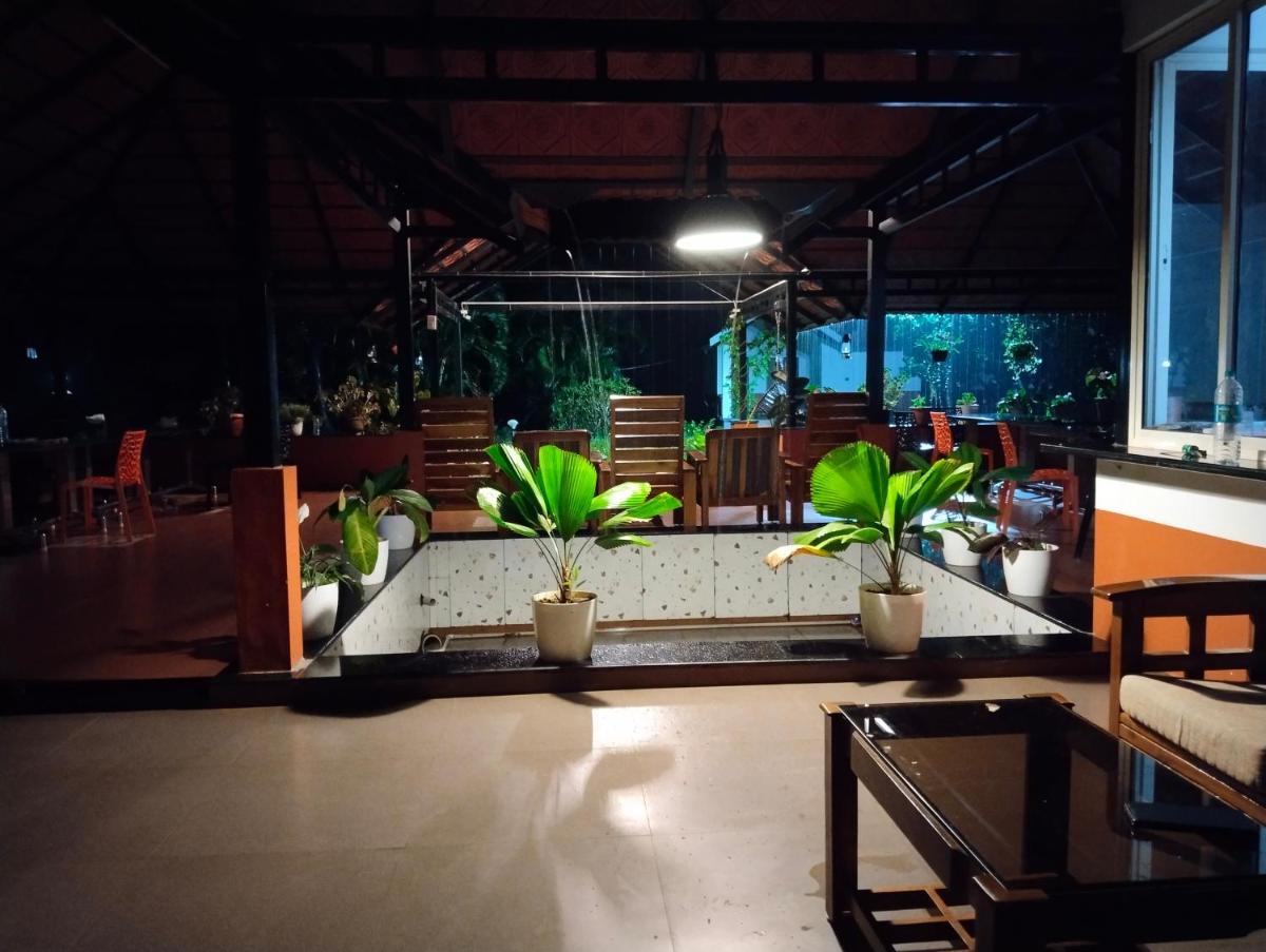 17 Homestays In Kudremukh