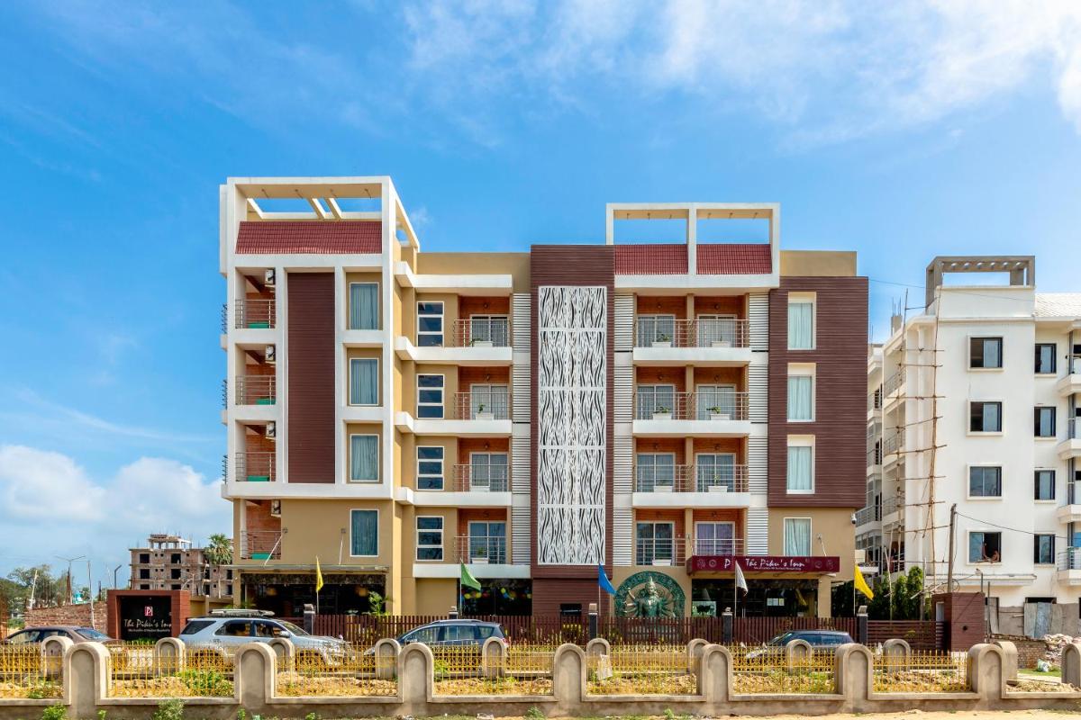13 hotels in digha with Swimming pool