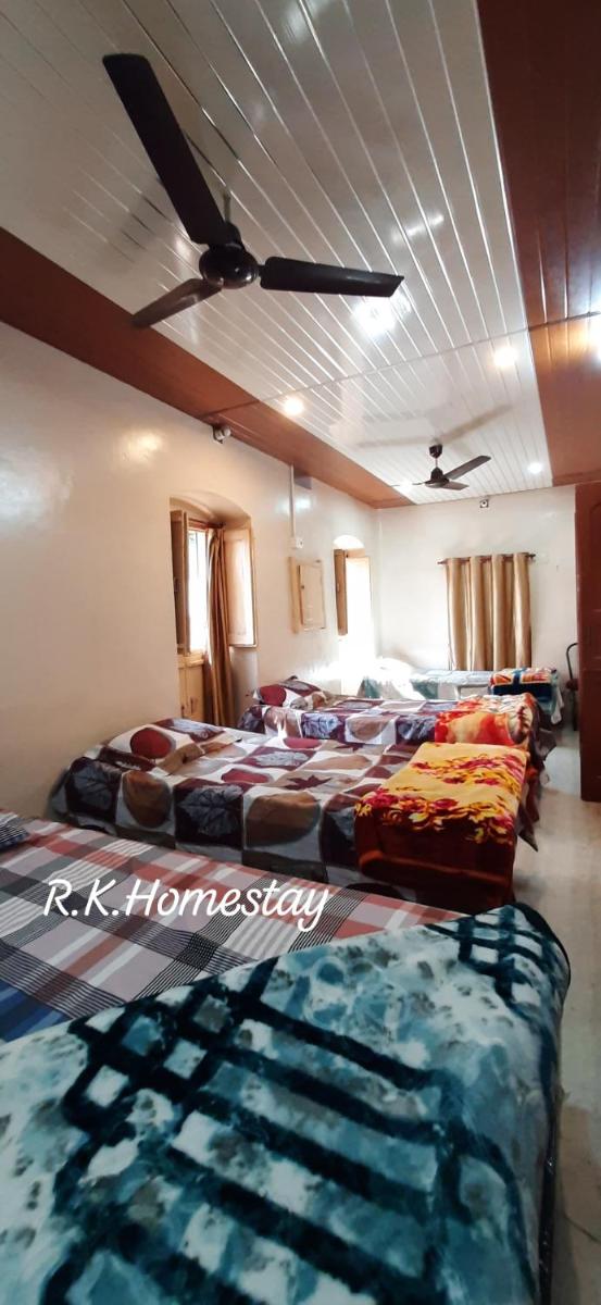 16 Homestays In Varanasi (2024) | Updated Deals, Latest Reviews, Photos