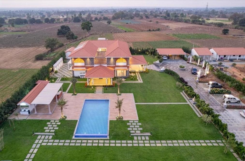 Farm Stays In Hyderabad | Book from 15 Stay Options @Best Price