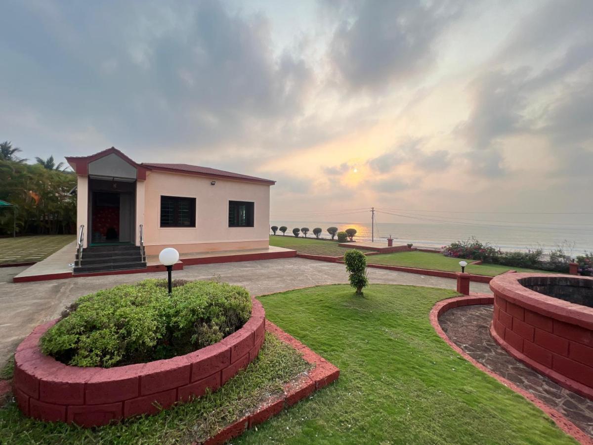 15 Resorts In Ratnagiri