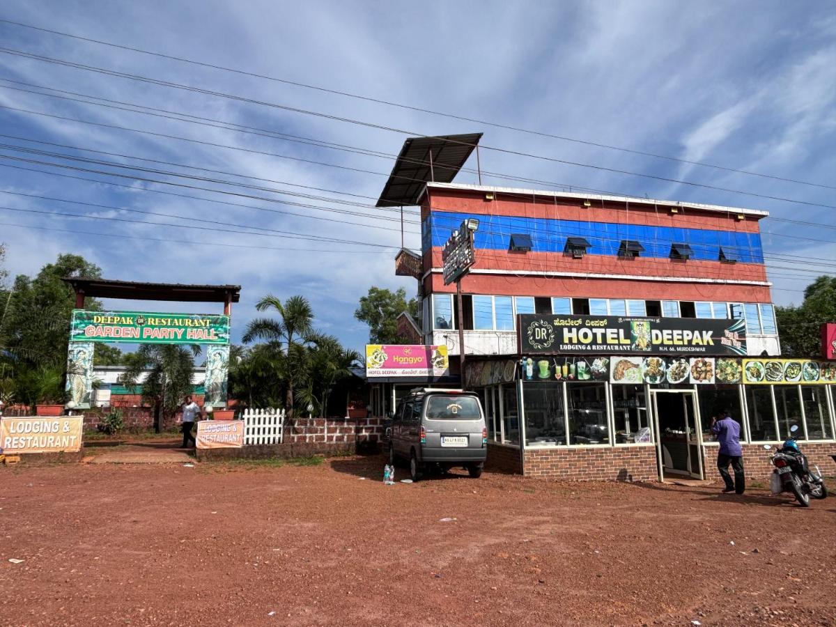 Hotels in Murudeshwar, Best Places to Stay in Murudeshwar