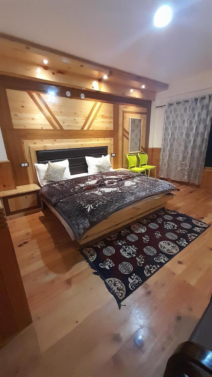 17 Homestays In Kaza