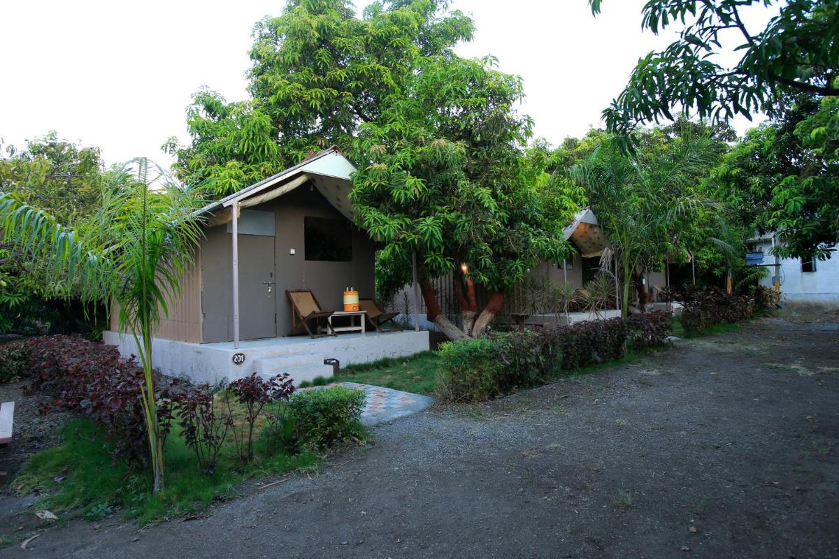13 Resorts In Gir-National-Park