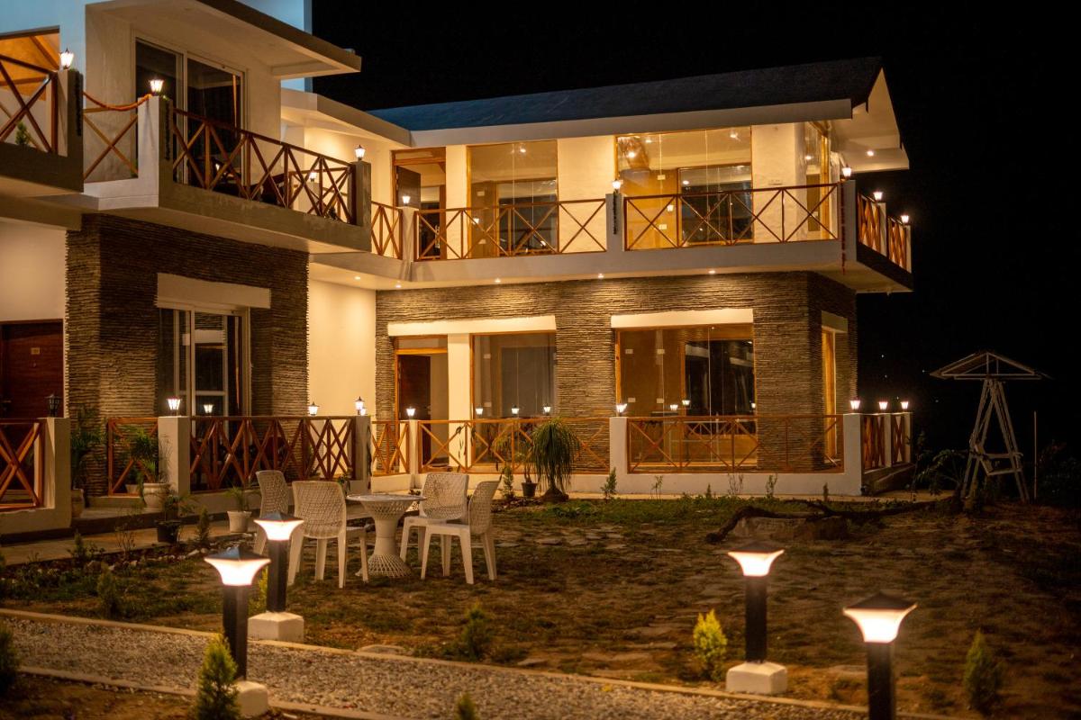 12 Resorts in Landour