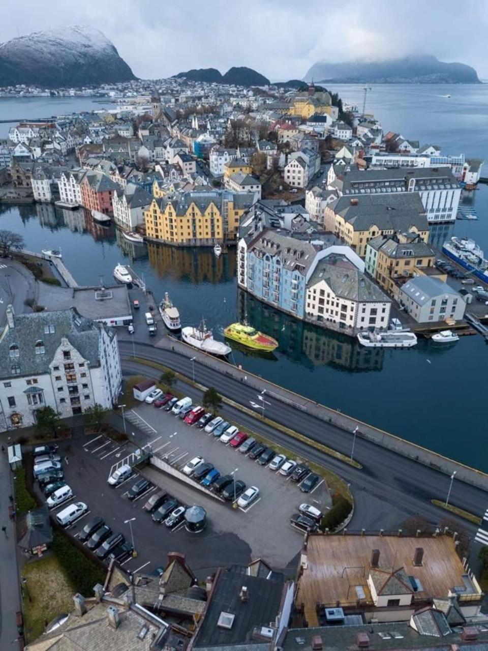 MICHELIN Ålesund map - ViaMichelin