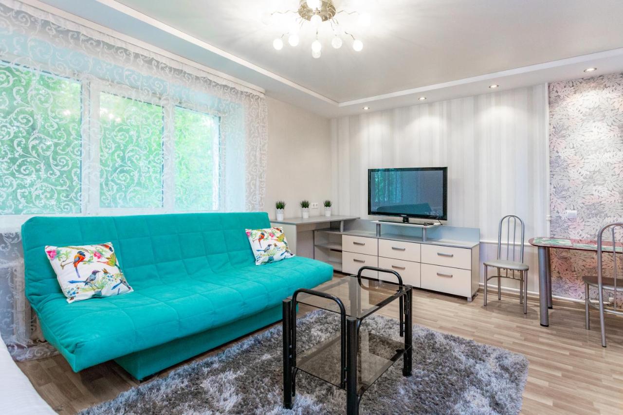 Studio na Kuz'my Chornogo, 11, Minsk, Belarus - Photos, Room Rates ...