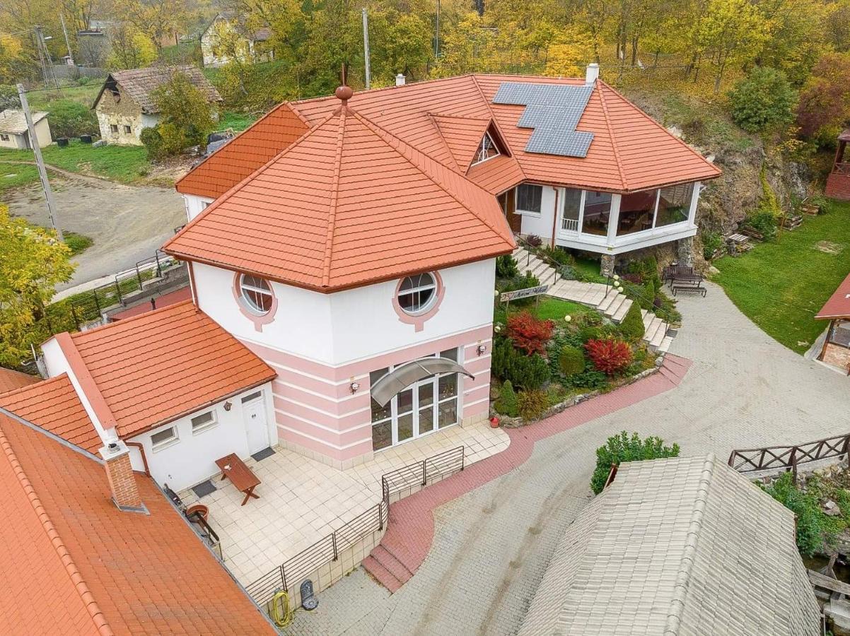 Malom Udvar Panzio es Etterem, Szirak, Hungary - Photos, Room Rates ...