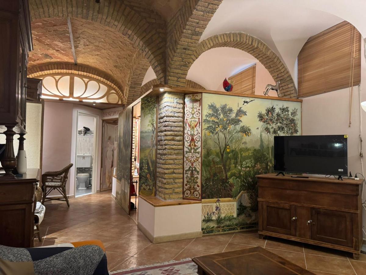 DOMUS DIANE MONTI Apartment in Rome - Bedandbreakfast.eu