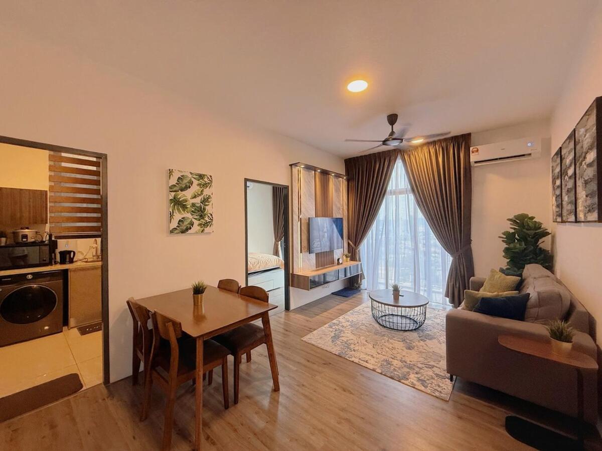 2BR with Balcony High Floor, Henna Residence Near LRT Sri Rampai ...